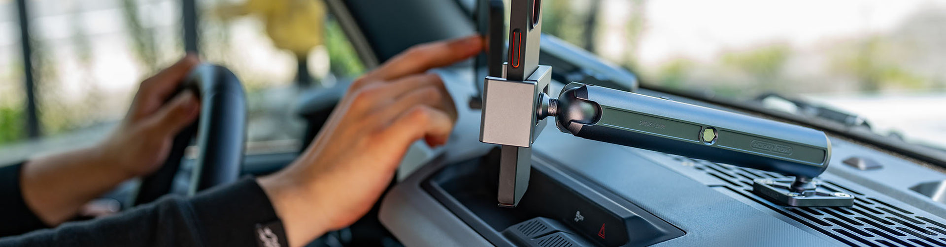 Dash Mount Phone Holder Kit - Ford F-150 & Raptor (2015 - 2020) | Supe ...